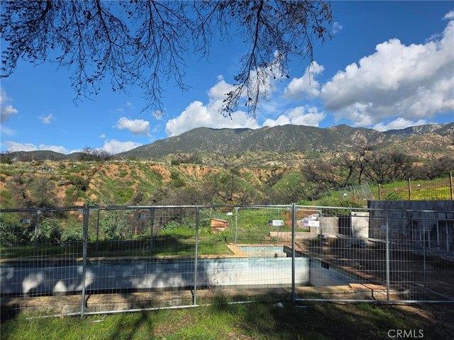 461 W Loma Alta Dr, Altadena, CA 91001
