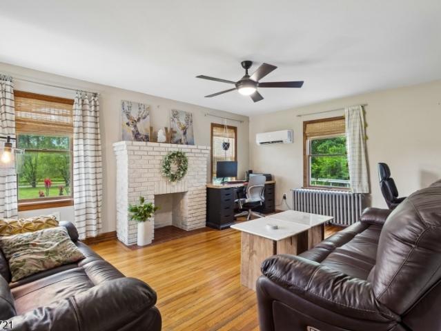 461 Uniontown Rd