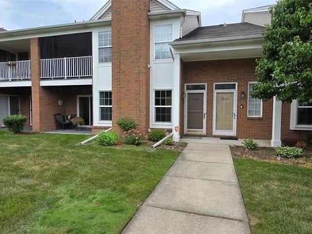 46246 Baldwin Dr Unit 45, Macomb Township, MI 48044