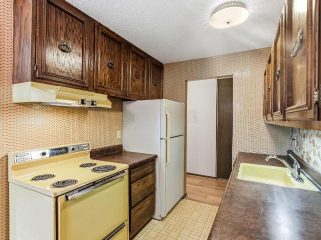 4624 Cedar Lake Road S # 4