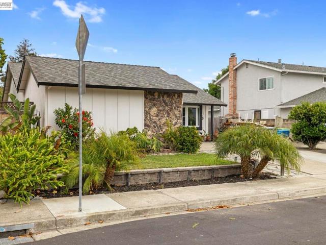 4624 Delores Dr