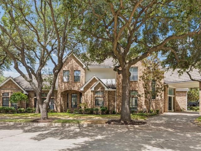 4624 Hallmark Drive