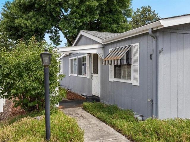 4624 S Pacific Hwy Unit 61, Phoenix, OR 97535