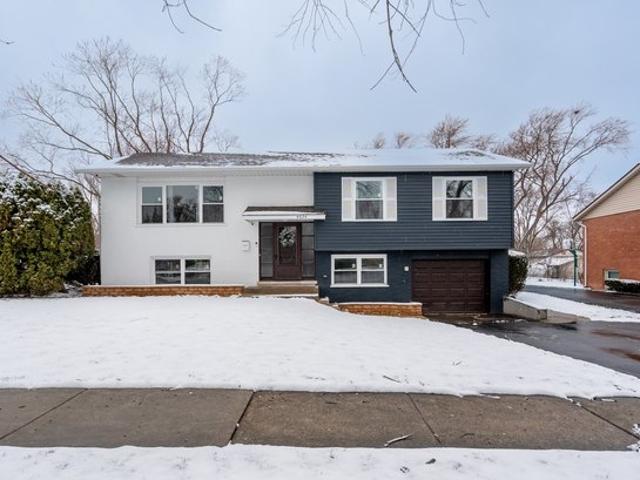 4624 th St, Country Club Hills, IL 60478