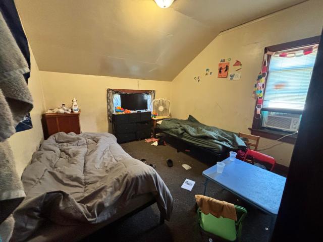 4625 N Hopkins St, Unit 4625A
