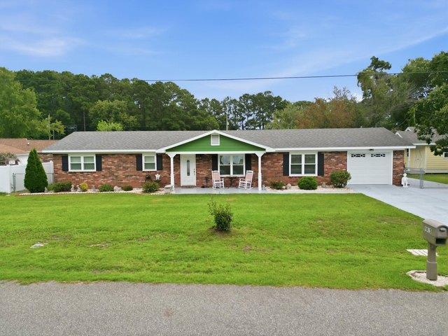 4625 Boxwood Dr, Myrtle Beach, SC 29588
