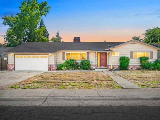 4625 Jan Dr, Carmichael, CA 95608
