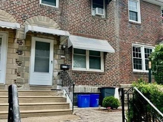 4625 Lansing St, Philadelphia, PA 19136