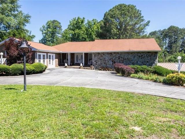 4625 Lovvorn Rd, Carrollton, GA 30117