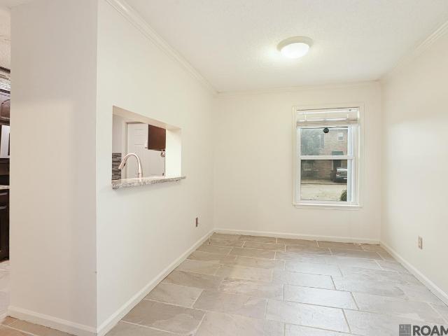 4625 Parkoaks Dr # #37