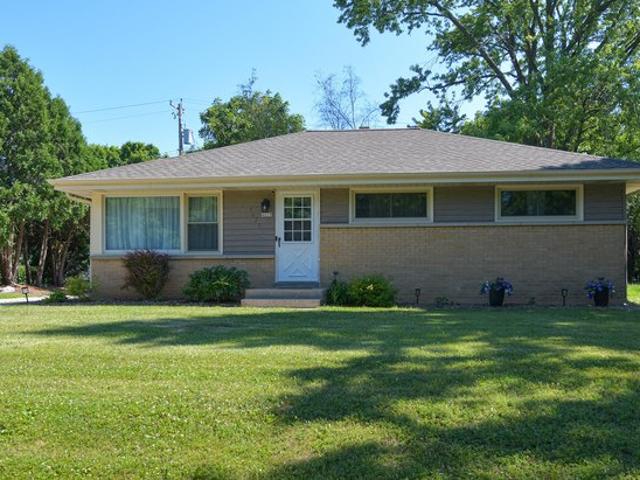 4625 W Parkland Ave, Brown Deer, WI 53223
