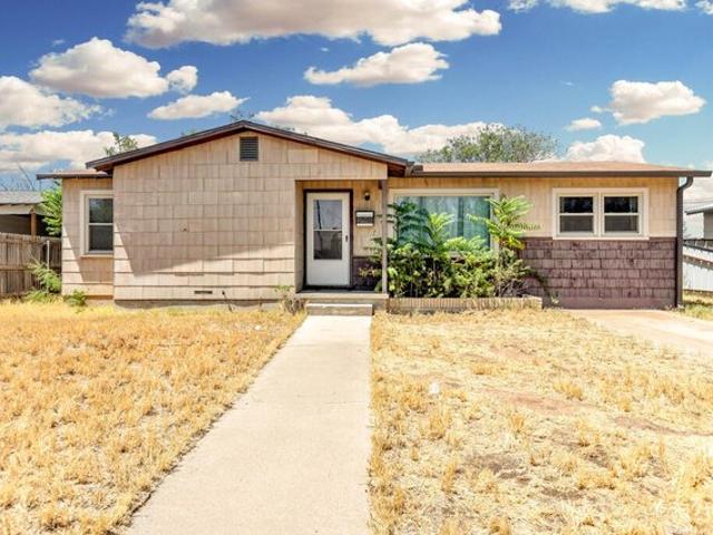 4627 McKnight Dr, Odessa, TX 79762