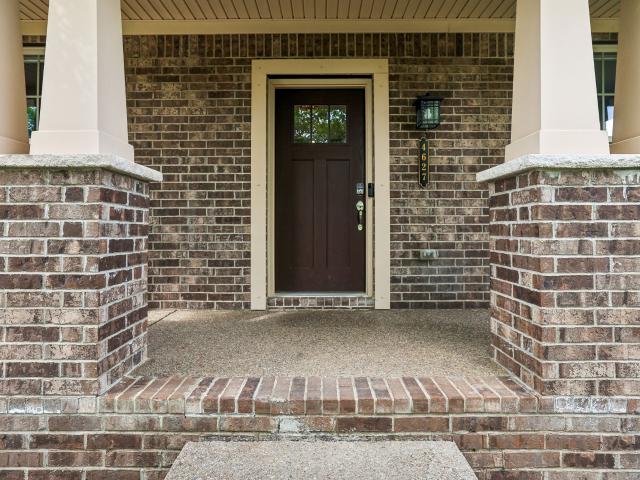 4627 Robin Ln