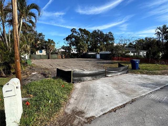 4627 W Bay Villa Ave, Tampa, FL 33611 | MLS #TB8464 | Compass