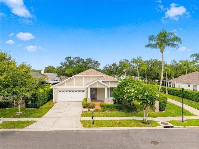 4628 Corsage Dr, Lutz, FL 33558