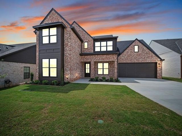 4628 Flat Creek Cv, Tyler, TX 75703