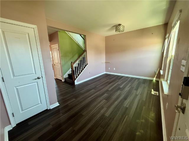 4628 Logans Lane