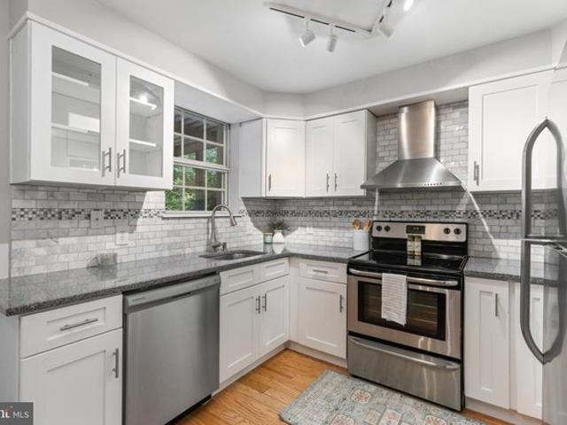 4628 28th Rd S Apt C, Arlington, VA 22206