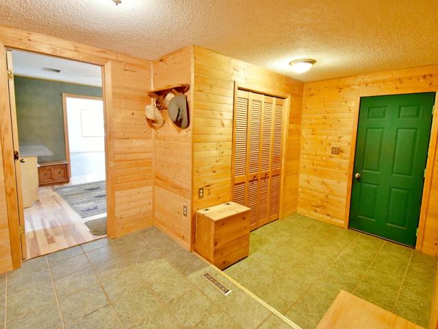 46295 Acacia Trail