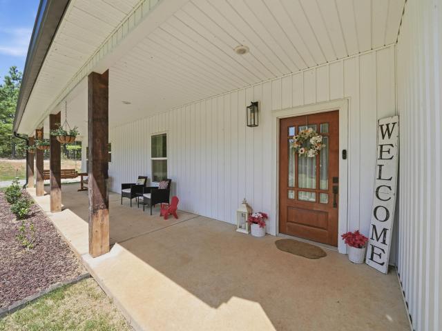 4629 De Young Road