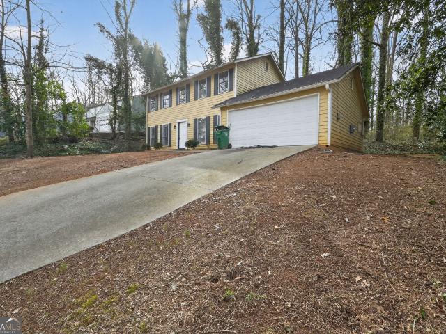 4629 ROUSAY Ct, Stone Mountain, GA 30083 | MLS #10685 | Compass