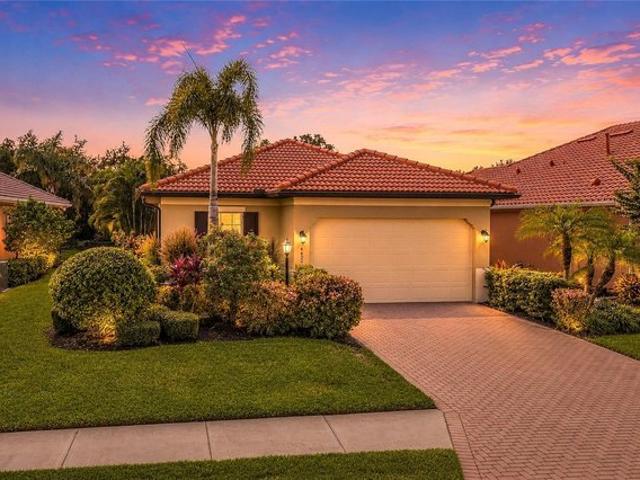 4629 Royal Dornoch Cir, Bradenton, FL 34211