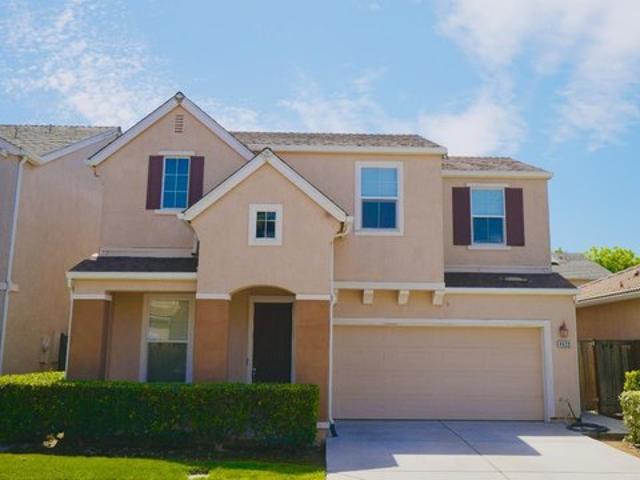 4629 W Javier Way, Fresno, CA 93722