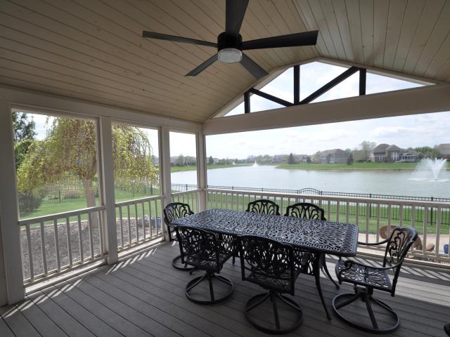 4620 Pebblepointe Pass, Zionsville, IN 46077 | MLS #22095 | Compass