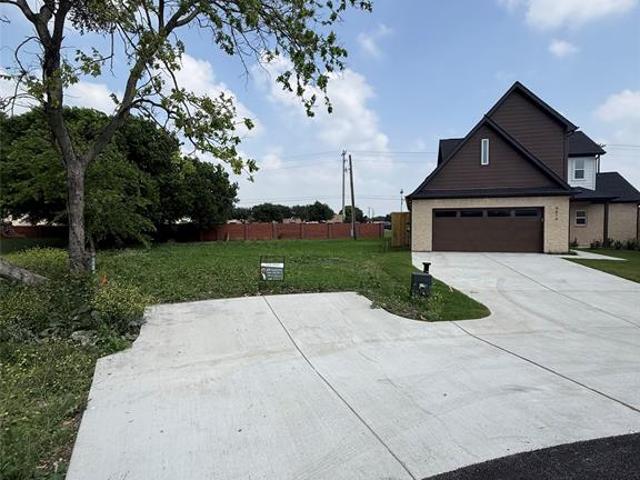 4620 Red Bud Court