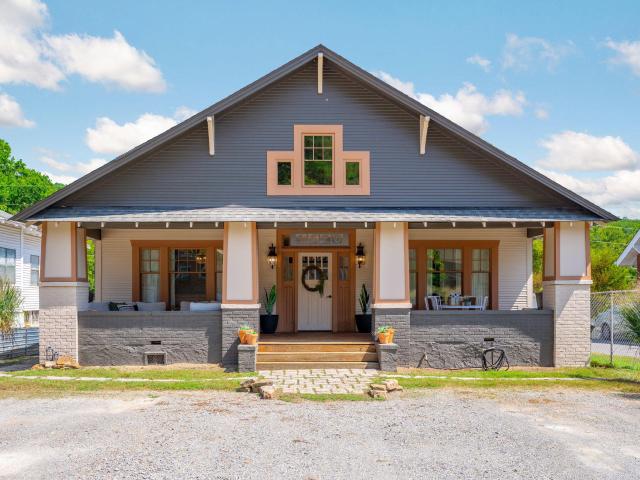 4620 St Elmo Ave, Chattanooga, TN 37409 | MLS #1530 | Compass