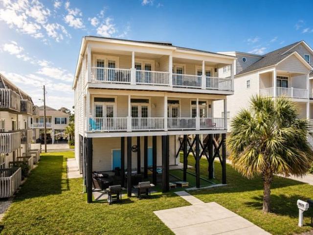 4620 Surf St, North Myrtle Beach, SC 29582