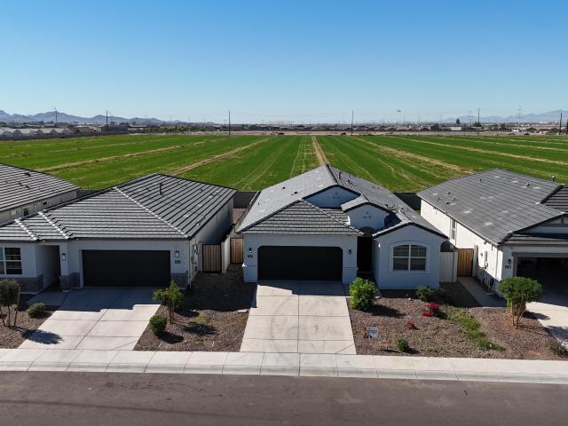 4620 S 104th Gln, Tolleson, AZ 85353 | MLS #6940 | Compass