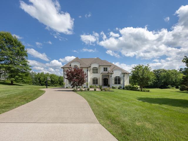 4621 Nadine Ln