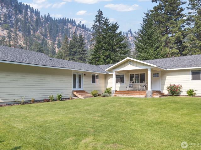 4621 Navarre Coulee Road
