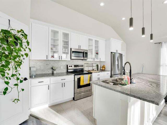 4621 Collins Ave, Dallas, TX 75210 | MLS #21186