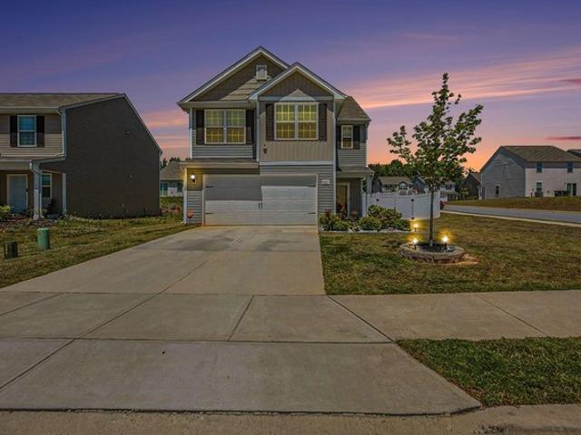 4621 Glencraig Ave, Greensboro, NC 27405