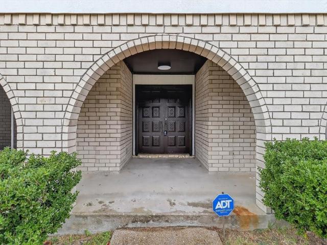 4621 Greensboro Drive