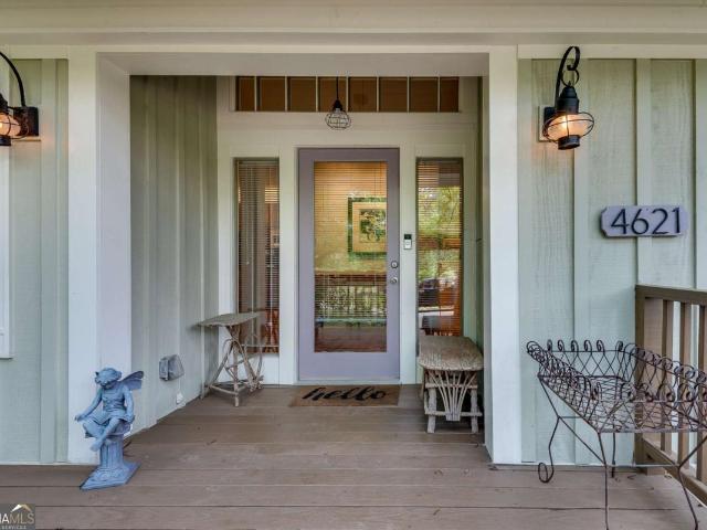 4621 Lakeshore Drive