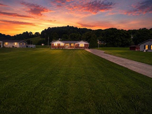 4621 Liberty Rd, West Liberty, KY 41472