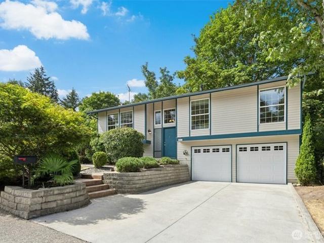 4621 rd Ave SE, Bellevue, WA 98006