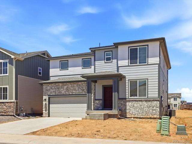 4621 Sunsplash Way