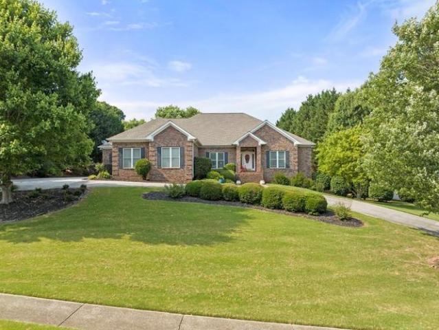 4622 Montclair Cir, Gainesville, GA 30506