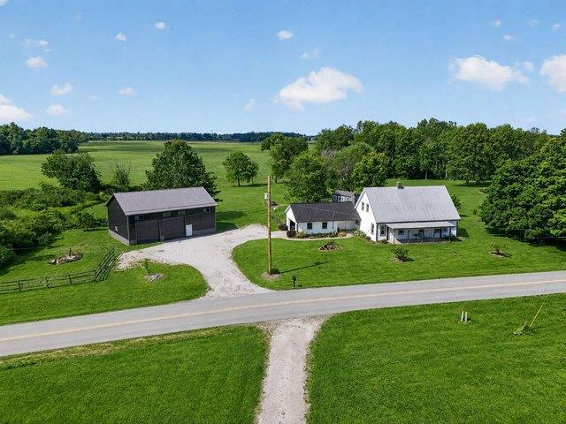 4622 Lock Rd, Centerburg, OH 43011