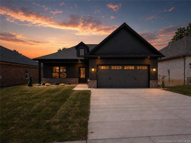 4622 Red Tail Rdg, Jeffersonville, IN 47130