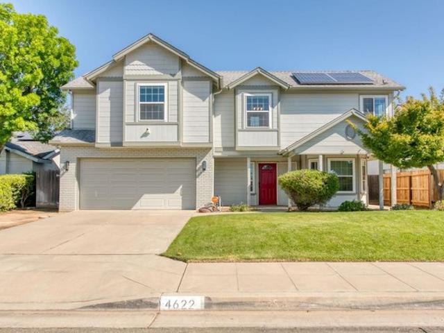 4622 W Flint Way, Fresno, CA 93722