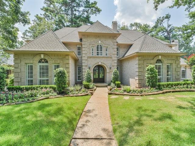 4623 Breezy Point Dr, Kingwood, TX 77345