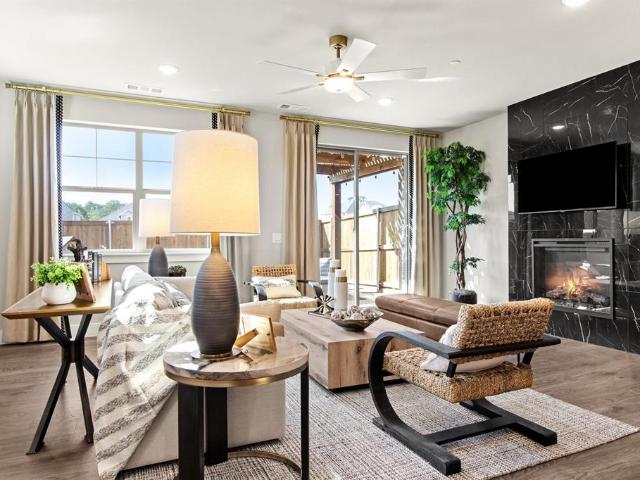 4623 Hawks Trail