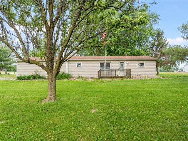 462 County Road 2600 N, Mahomet, IL 61853