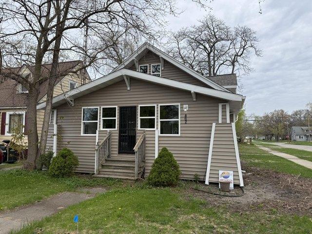 462 Catawba Ave, Muskegon, MI 49442