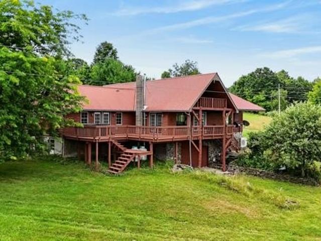 462 Case Rd, Sayre, PA 18840